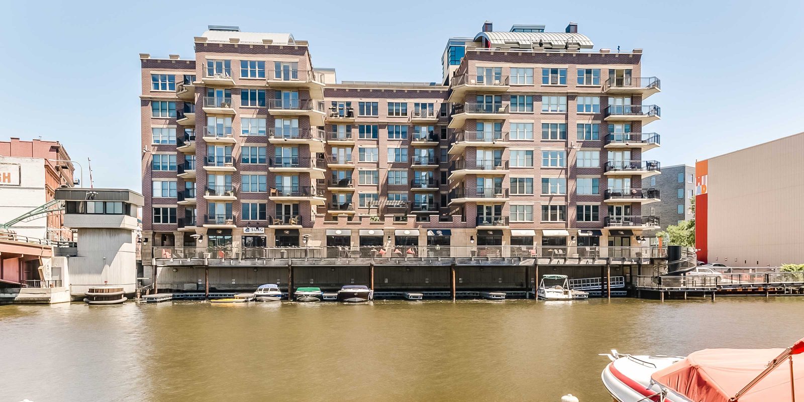 River Renaissance Condos Milwaukee | Corley Real Estate